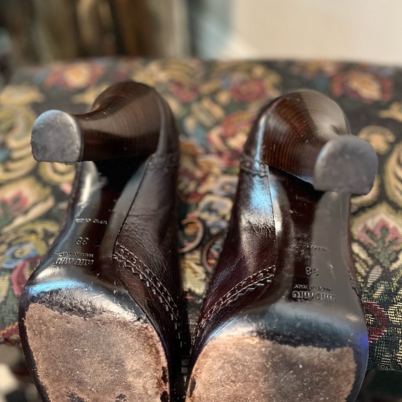 Miu Miu | Shoes | Vintage Miu Miu Perforated Leather Mary Jane Pumps Size 38 | Poshmark